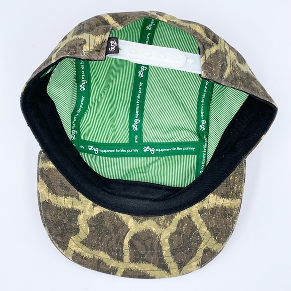Lrg | Accessories | Lrg Giraffe Print True Heads 5 Panel Hat Cap ...